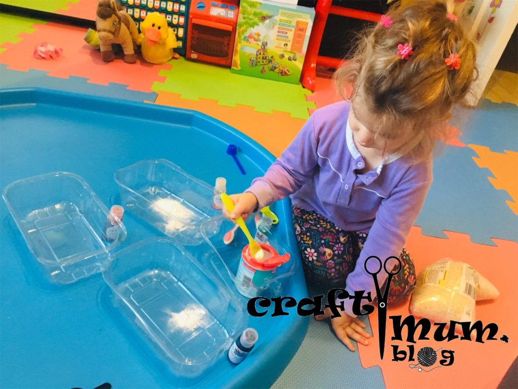 Dying rice with fizz effect - Crafty Mum