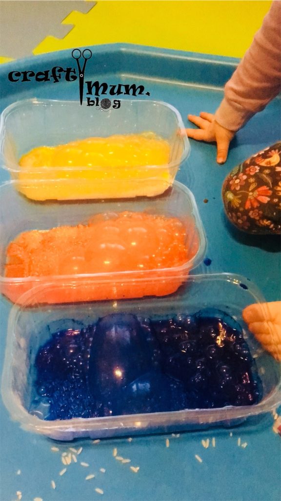 Dying rice with fizz effect - Crafty Mum