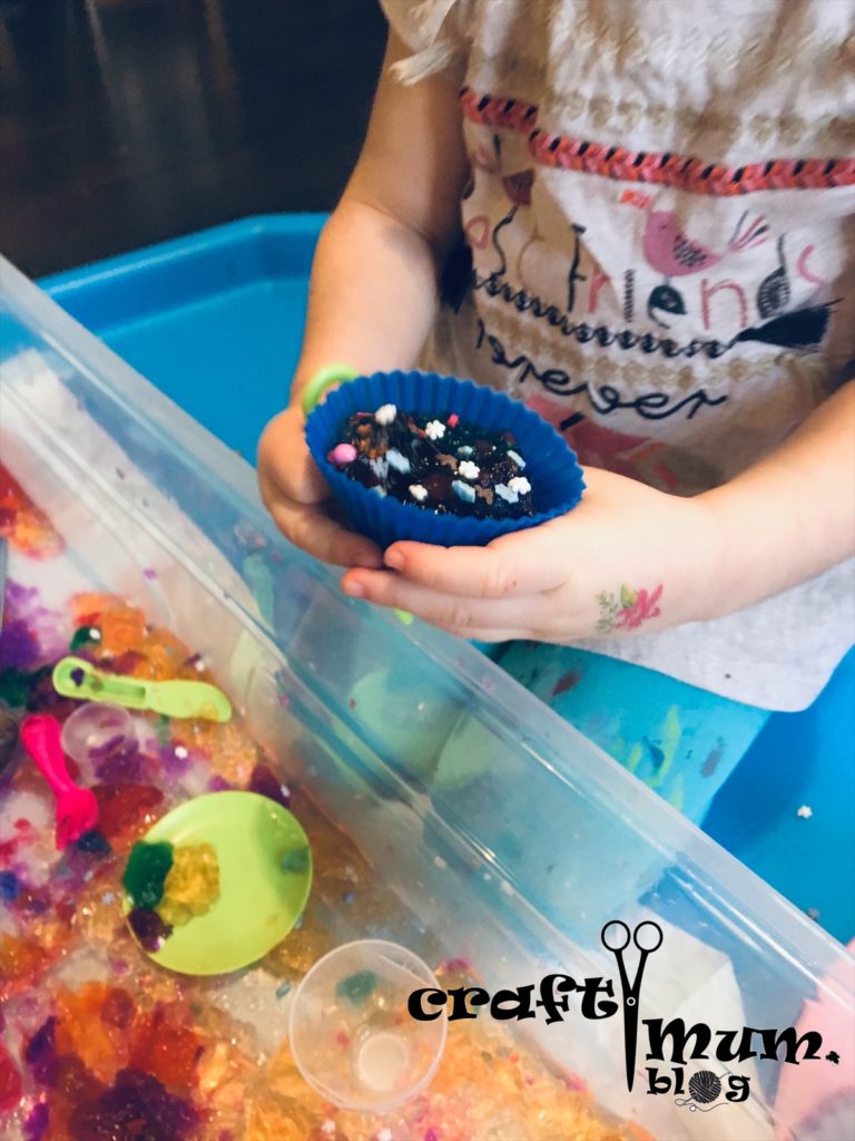 Coloured jelly play - Crafty Mum