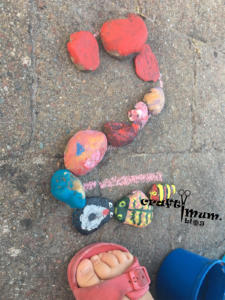 Learning numbers with stones - Crafty Mum