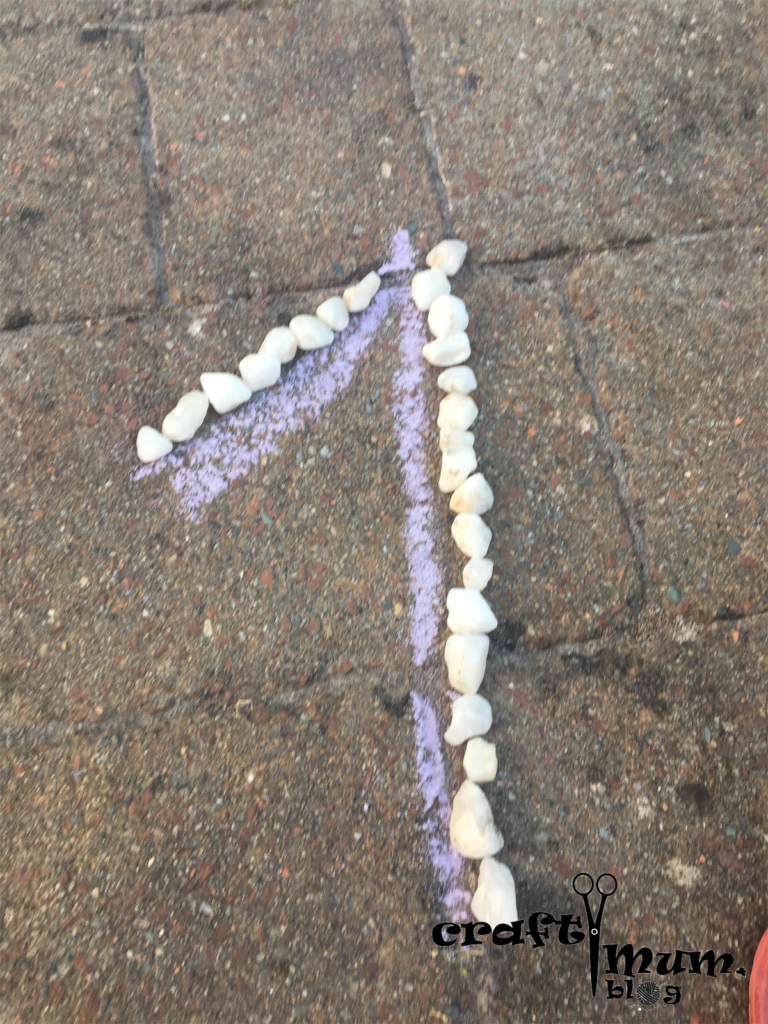 Learning numbers with stones - Crafty Mum