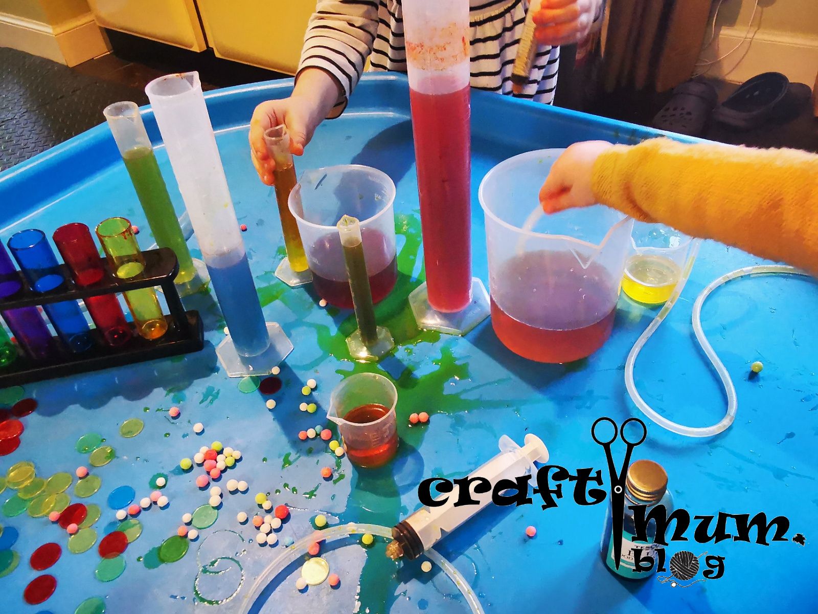 Chemistry laboratory - Crafty Mum